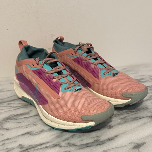 GORE-TEX | Shoes | Nike Pegasus Trail 5 Gtx Goretex Pink Teal Size 1 ...